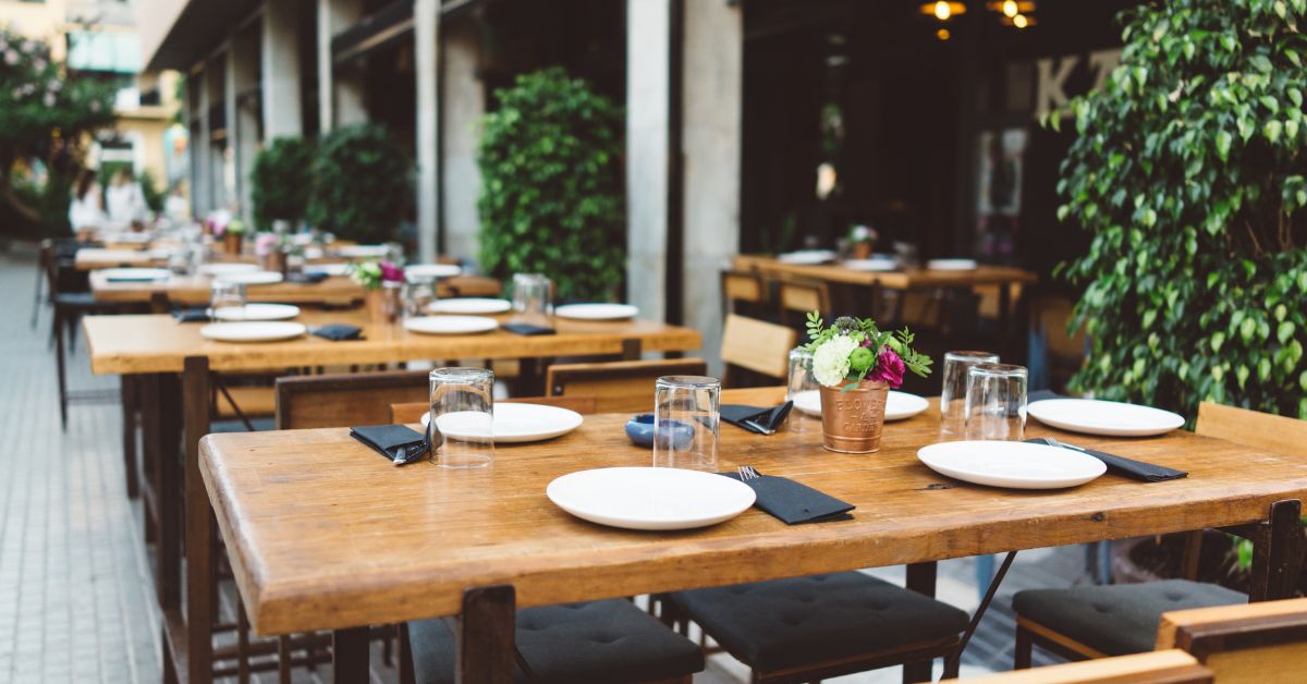 Creating an Inviting Patio Space for Your Restaurant Guests - Chef ...